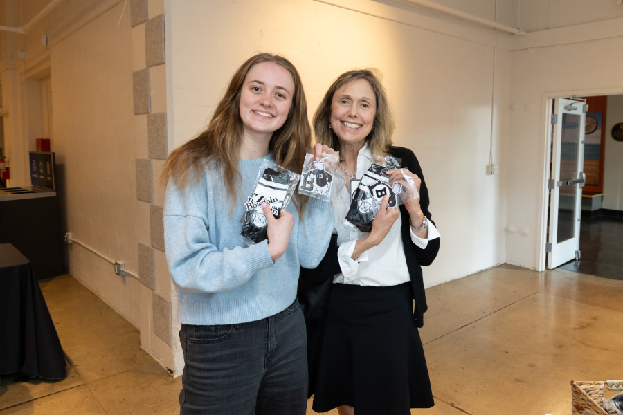 Alumni Turn Out In Force for Career Networking Event for Students ...