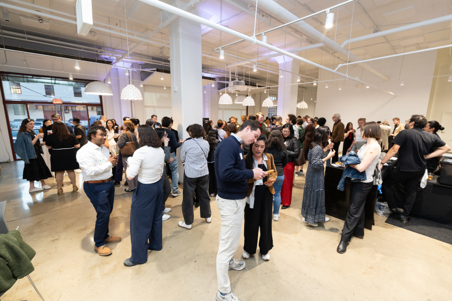 Alumni Turn Out In Force for Career Networking Event for Students ...