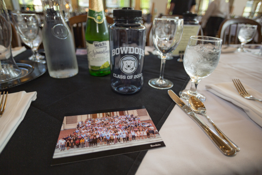 The Thorndike Oak Toast Tradition | Bowdoin College