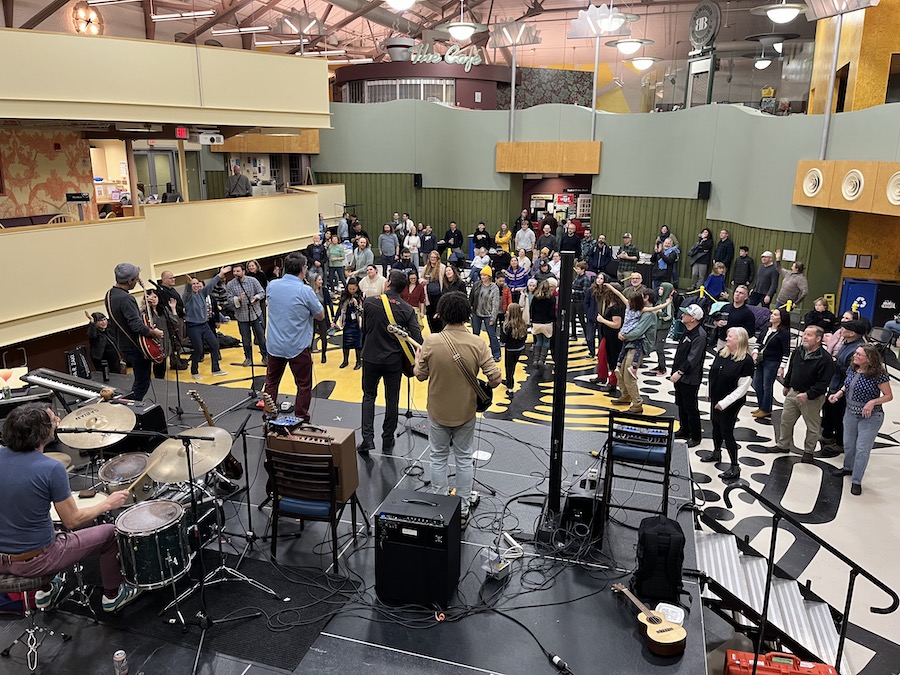 Jewish Rock Band The LeeVees Celebrates First Night of Hanukkah at ...