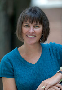 Lisa Rendall Wins Alumni Award for Faculty and Staff | Bowdoin College
