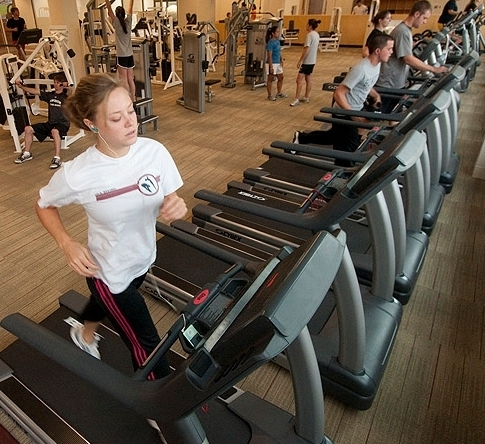 Peter Buck Center for Health and Fitness | Bowdoin College